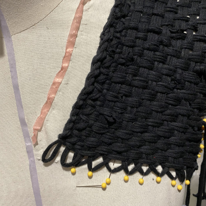 Learning the String Rag Weaving Technique – Aurelia & Andrea